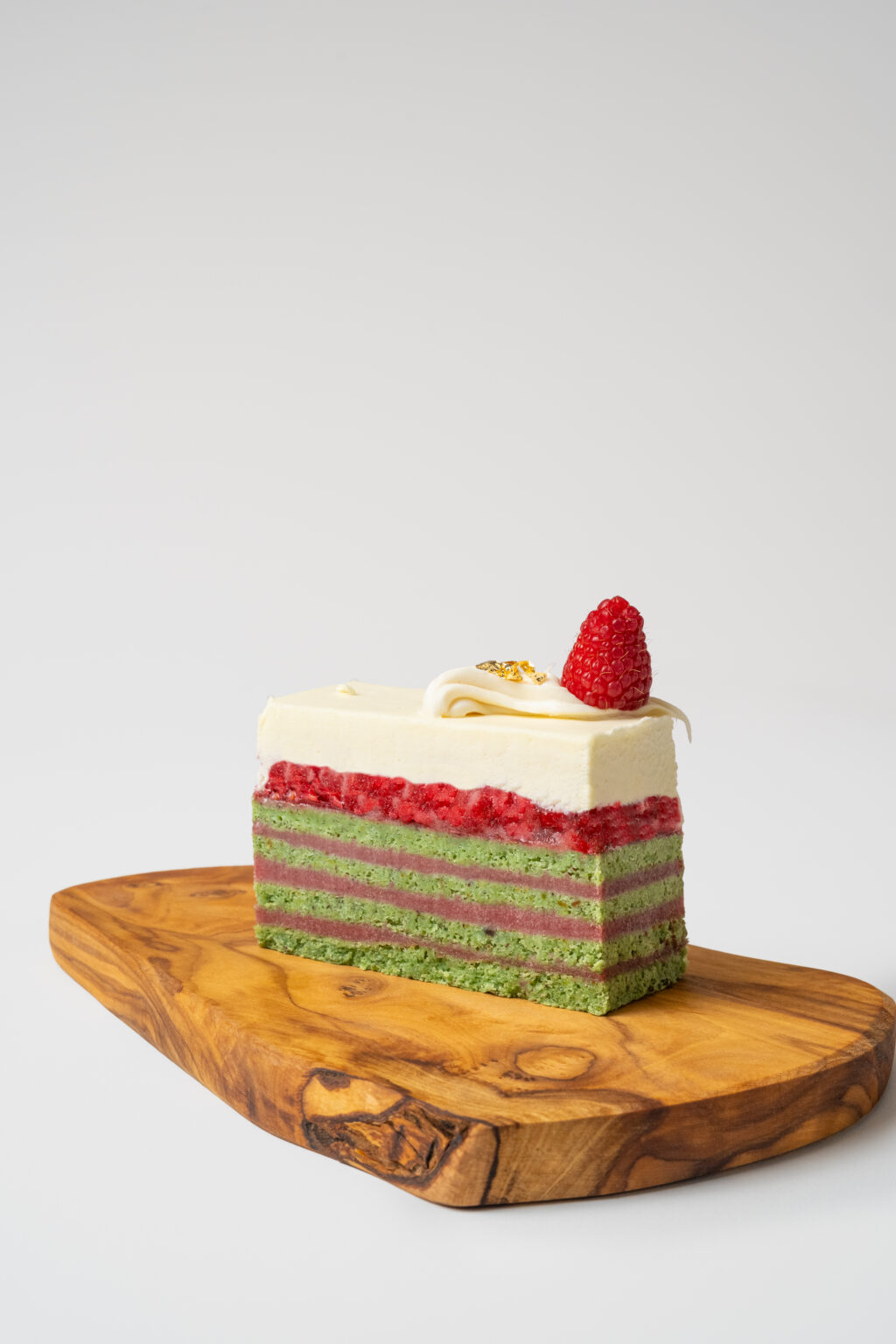Pistachio Raspberry Cake - A Delightful Combination of Flavors